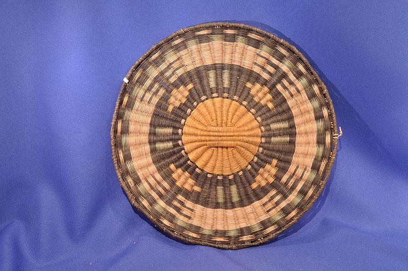 02 - Indian Baskets | Hopi coiled basket with Shalako Kachina | 1930 ...
