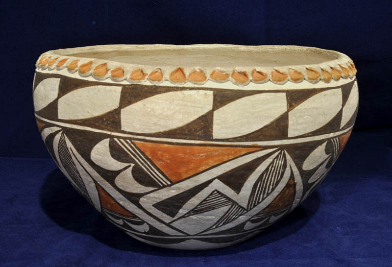 03 - Pueblo Pottery | | | Len Wood's Indian Territory