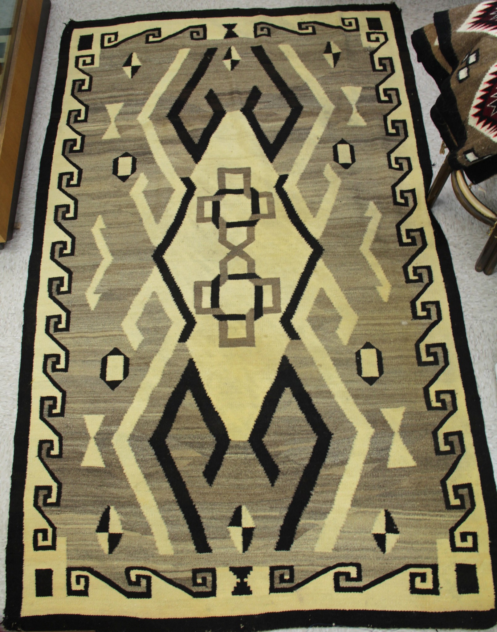 March 2019 - Antique Navajo and Pueblo blankets and rugs | Len Wood's ...
